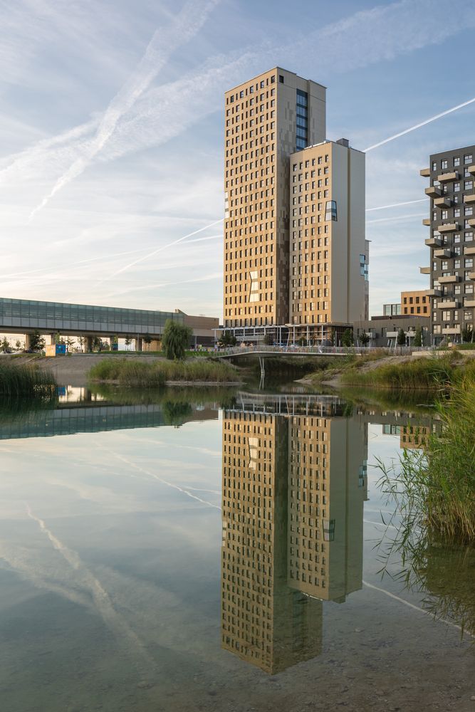 HoHo Wien: Holz-Hybrid-Hochhaus mit Brettschichtholz