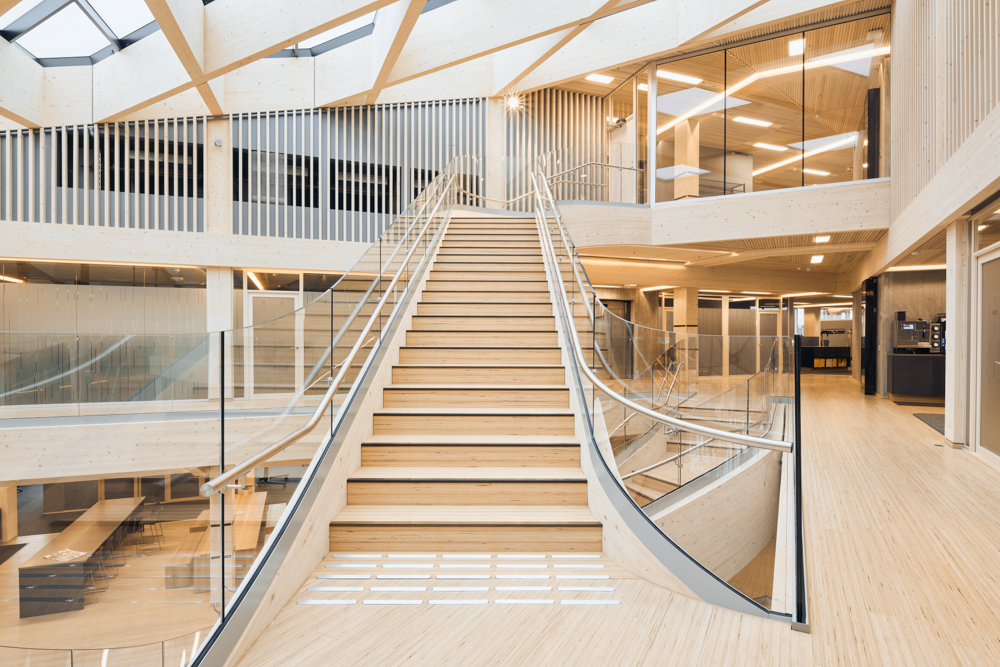 Bjergsted Financial Park: Hightech-Brettschichtholz-Konstruktion