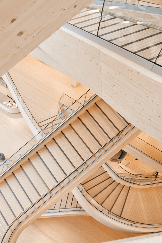 Bjergsted Financial Park: Hightech-Brettschichtholz-Konstruktion